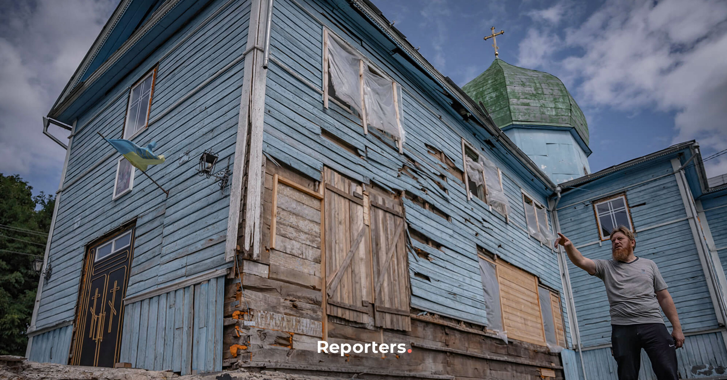 Reporters. | Under One Dome — Reporters.